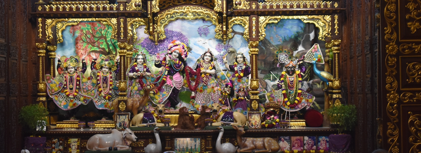 Iskcon Temple - Timings, How to Reach, Location & Entry Fees