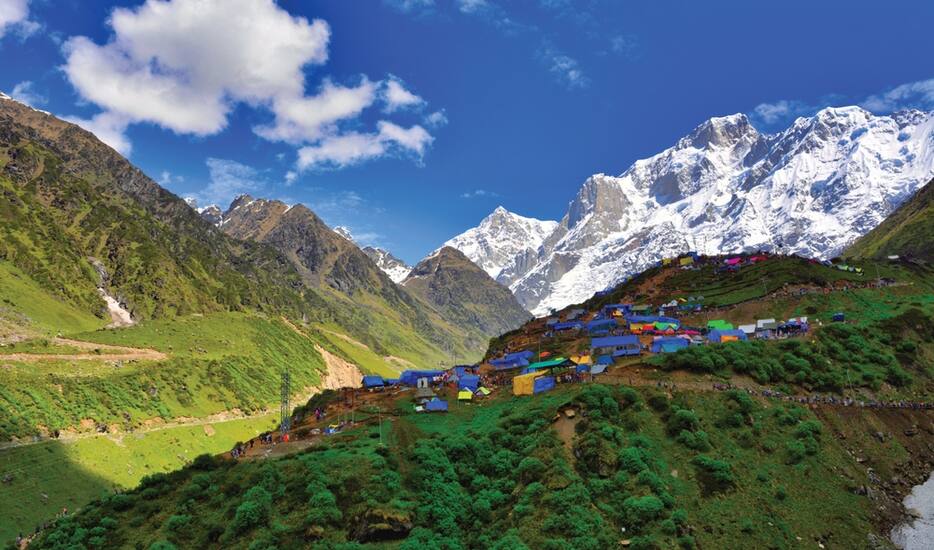 Book Holy Trails Of Chardham Deluxe Package tour packages, Guptkashi sightseeing | Yatra.com