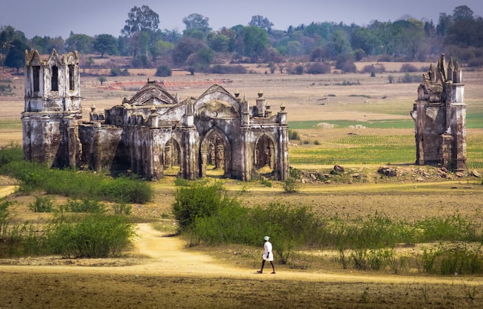 Shiva Temple Bangalore | Kempfort Shiva Temple timings, photos, address