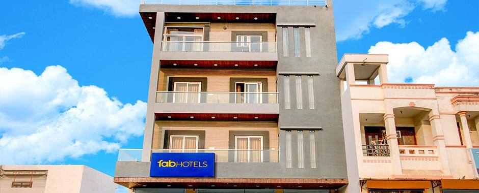 Fab Hotels - Book Online Fab Hotels in India at Yatra.com