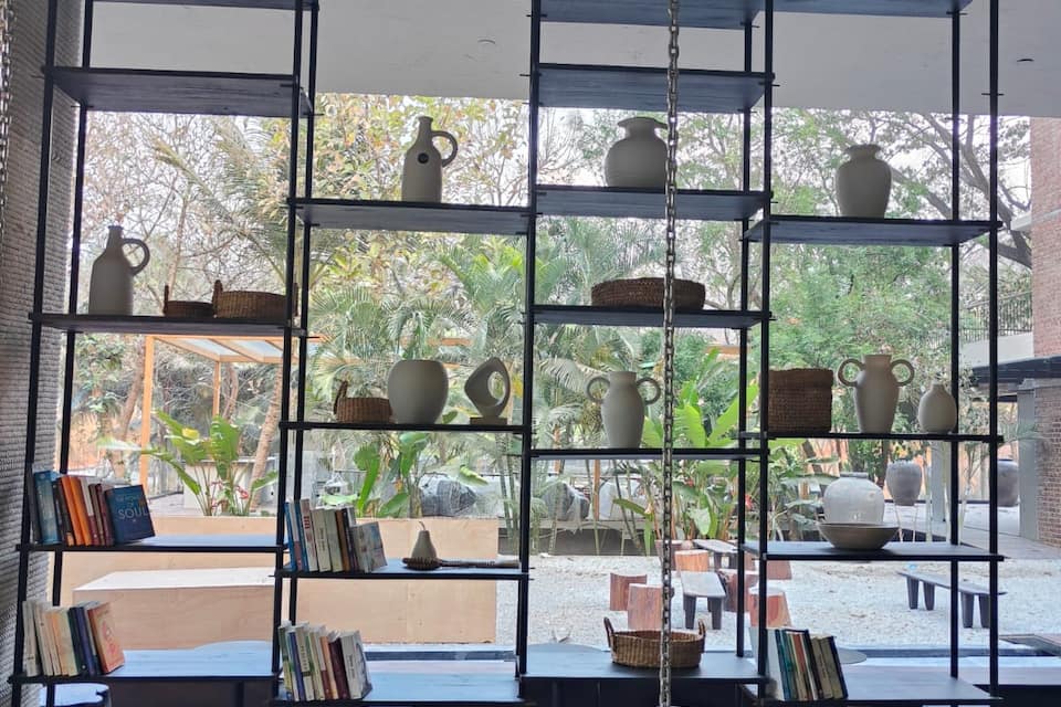 Ravishing Retreat Resort - Ramanagara