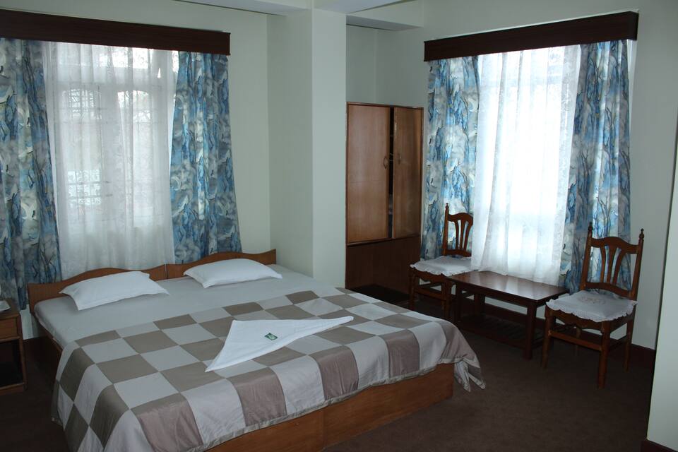 Book Tg Rooms in India Online at Yatra