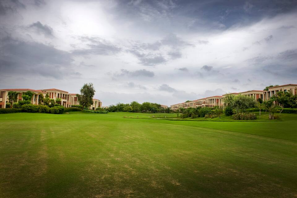Book Lemon Tree Hotels in India Online at Yatra