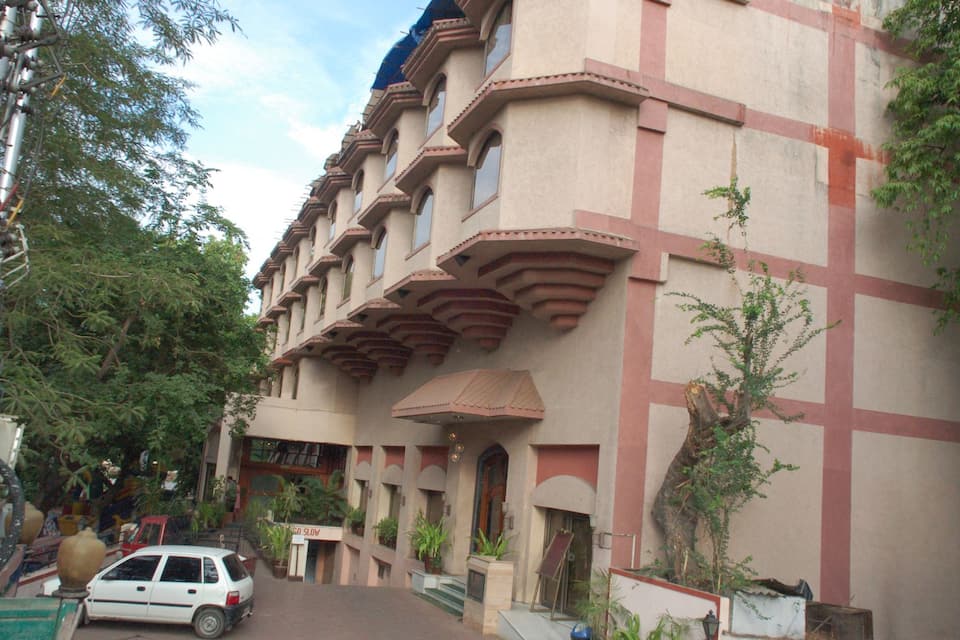 Book Lords Inn Hotels in India Online at Yatra