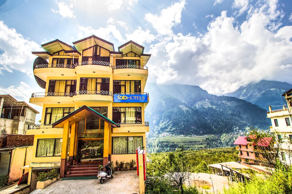 Book Fab Hotels in India Online at Yatra