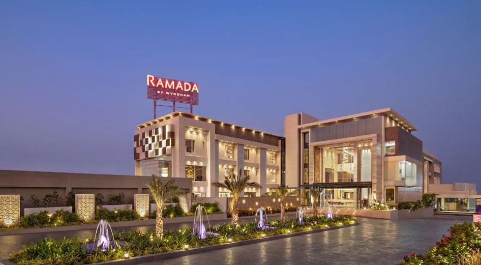 Ramada Plaza Hotels - Book Online Ramada Plaza Hotels in India at Yatra.com