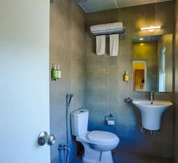 Bloom Hotel Magarpatta Pune Price, Reviews, Photos & Address