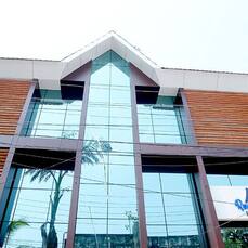 Kerala Express (12626) - Train Running Status, Seat Availability ...