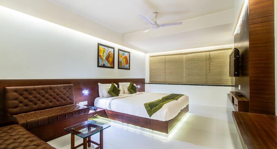 Treebo Trend Cherry Tree Indore Price, Reviews, Photos & Address