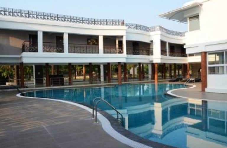 Roadies Rostel Best Adventure Resort In Ahmedabad Ahmedabad Price ...