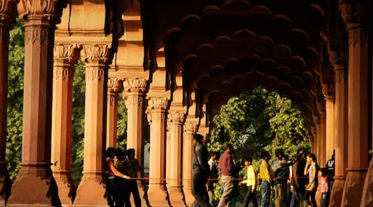 Red Fort Delhi - History, How to Reach, Timings & Online Ticket Booking