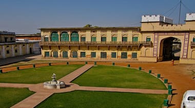 Famous Historical Monuments in Ramnagar, Book Tickets Online - Yatra.com