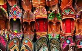 Kapda Bazaar in Amritsar, Complete Shopping Guide at Kapda Bazaar ...