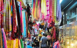 Tibetan Market in Manali, Complete Shopping Guide at Tibetan Market ...
