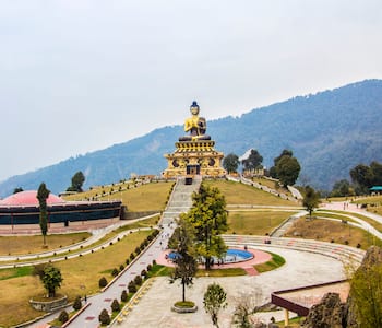 Pelling, India - Pelling Tourism | Pelling Travel Guide - Yatra.com