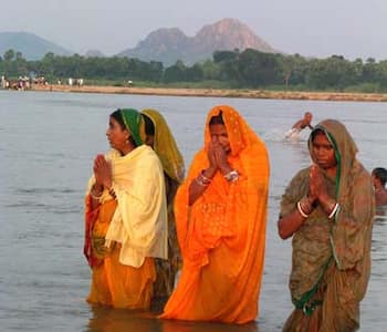 Best Time to Visit Gaya in 2022- Best Season to Visit Gaya, Weather ...