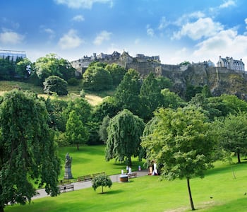 Edinburgh Guide - Edinburgh Tourism | Edinburgh Travel Guide - Yatra.com