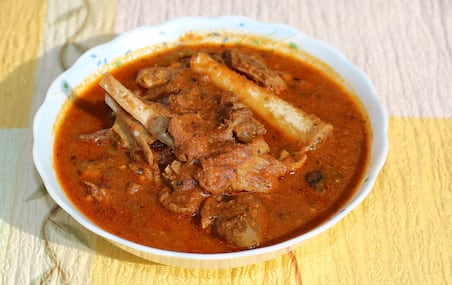 Mouchak Kolkata, Popular Dishes to Eat at Mouchak Kolkata- Yatra.com