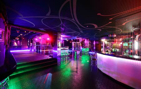 Glow in Kochi Best Spot to Hangout at Night in Kochi - Yatra.com