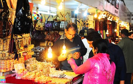 Guru Bazaar in Amritsar, Complete Shopping Guide at Guru Bazaar ...
