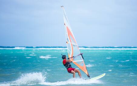 Windsurfing in Wellington - Every Detail You Need to Know - Yatra.com