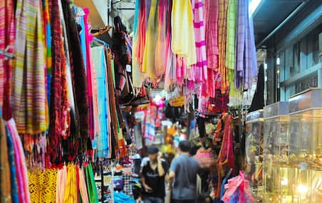 Lakkar Bazaar in Shimla, Complete Shopping Guide at Lakkar Bazaar ...