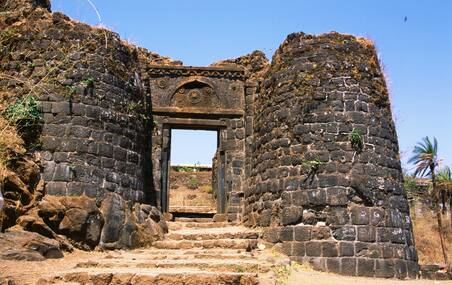 Sinhagad Fort - One of the Top Attractions in Pune, India - Yatra.com
