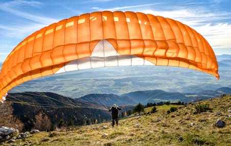 Paragliding in Saputara - Every Detail You Need to Know - Yatra.com