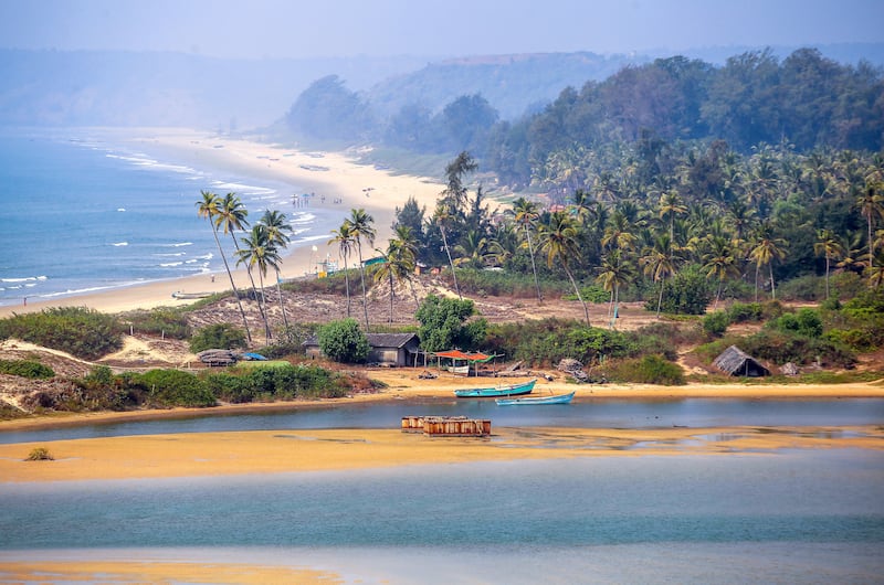 5 Most Over-Rated Destinations In India And Their Better Alternatives