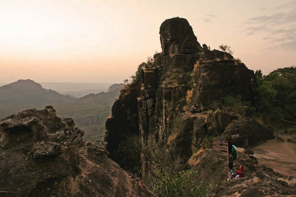 Things to Do in Pachmarhi - Most Popular Pachmarhi Things to Do - Yatra.com