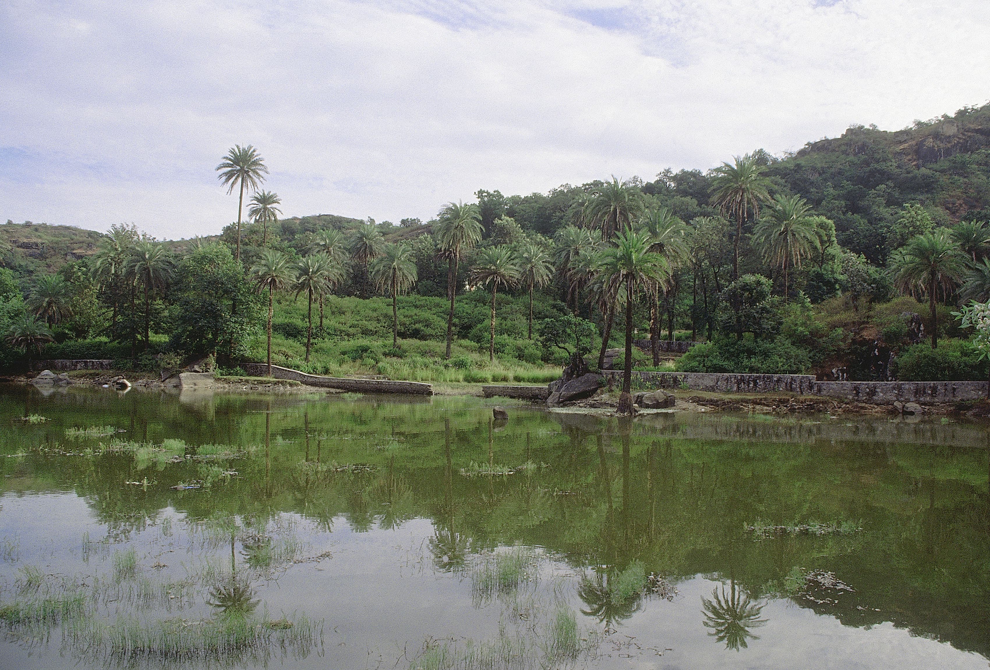 Nakki Lake - One of the Top Attractions in Mount Abu, India - Yatra.com