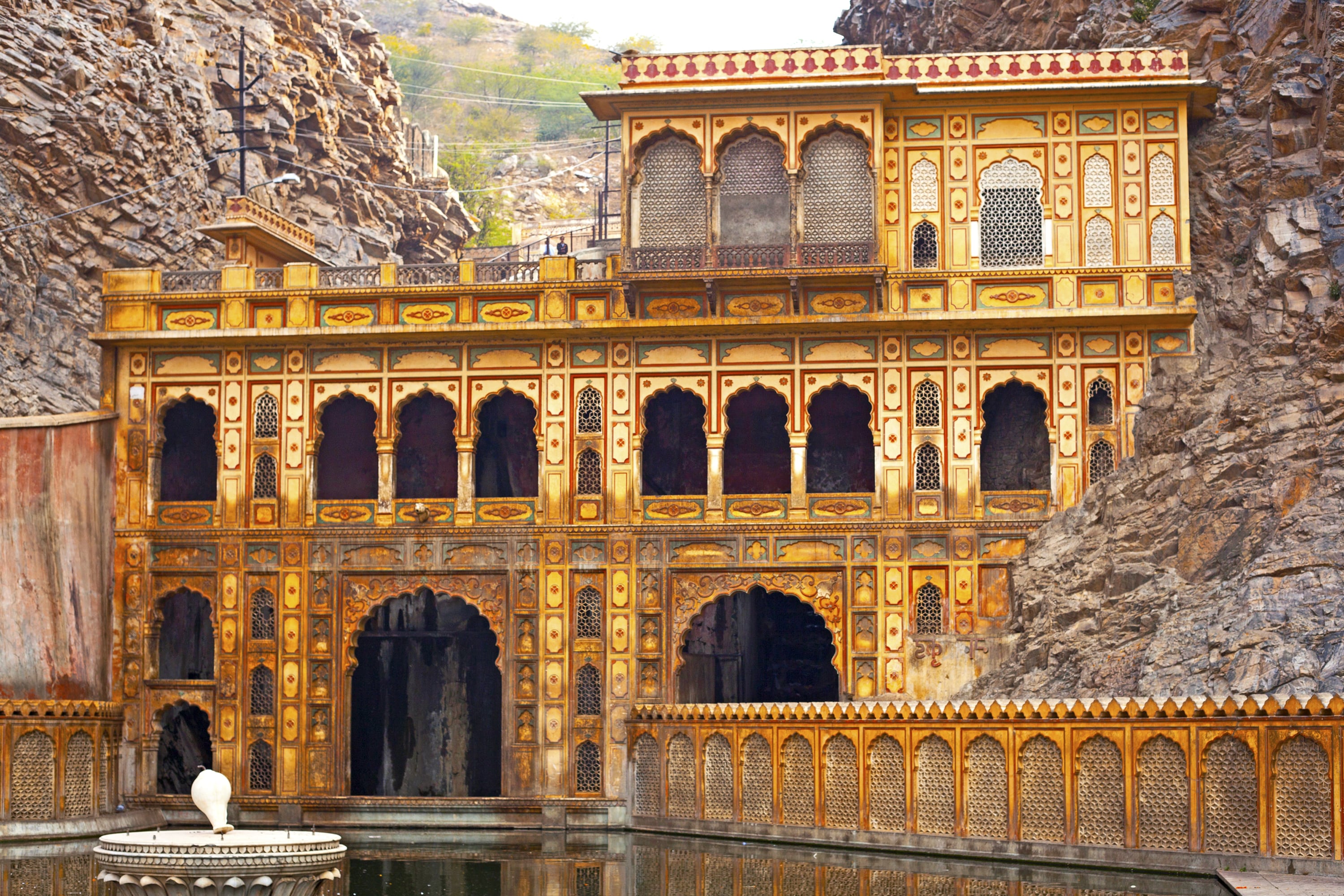 Galtaji Temple - One of the Top Attractions in Jaipur, India - Yatra.com