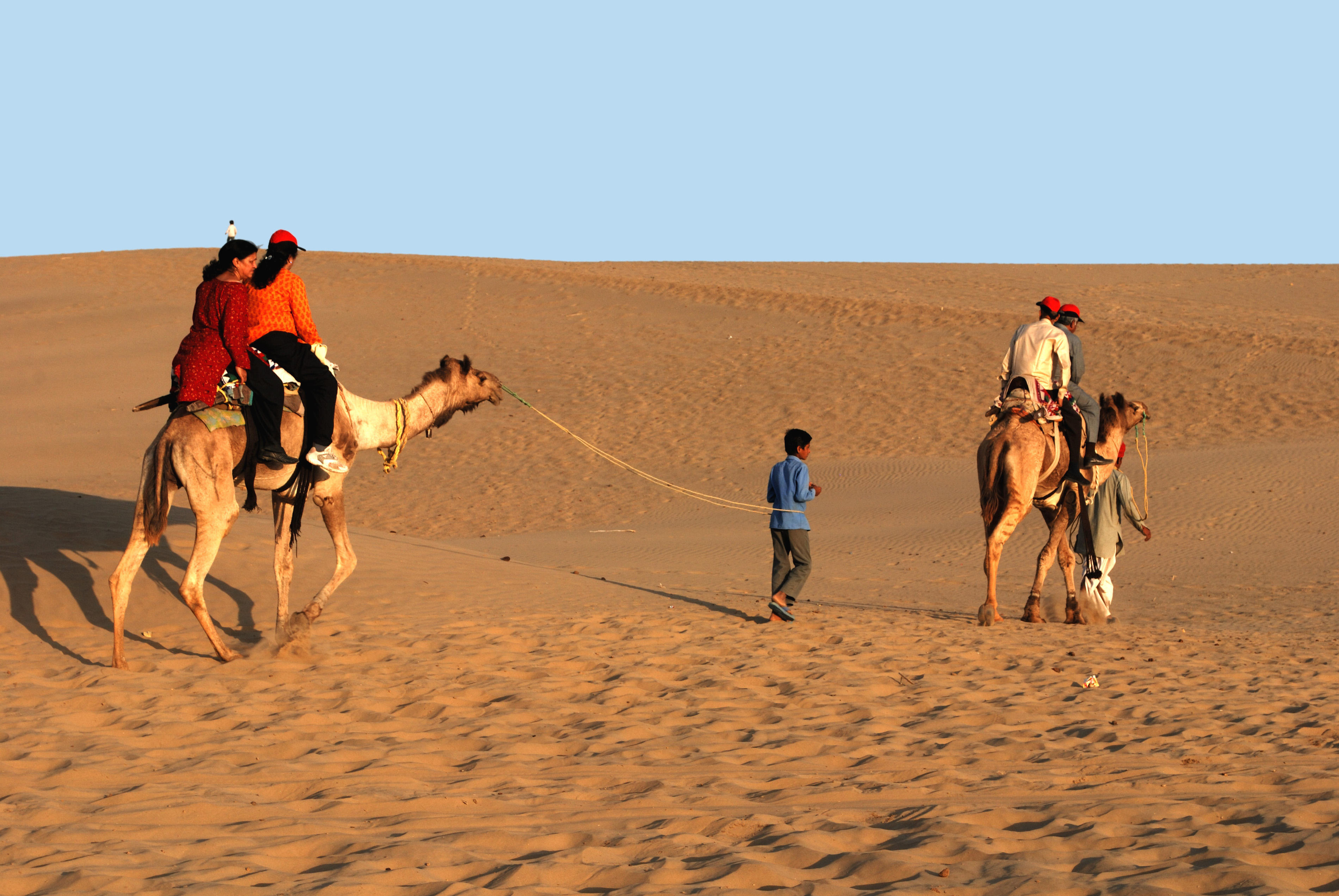 Khuri Dunes - One of the Top Attractions in Jaisalmer, India - Yatra.com