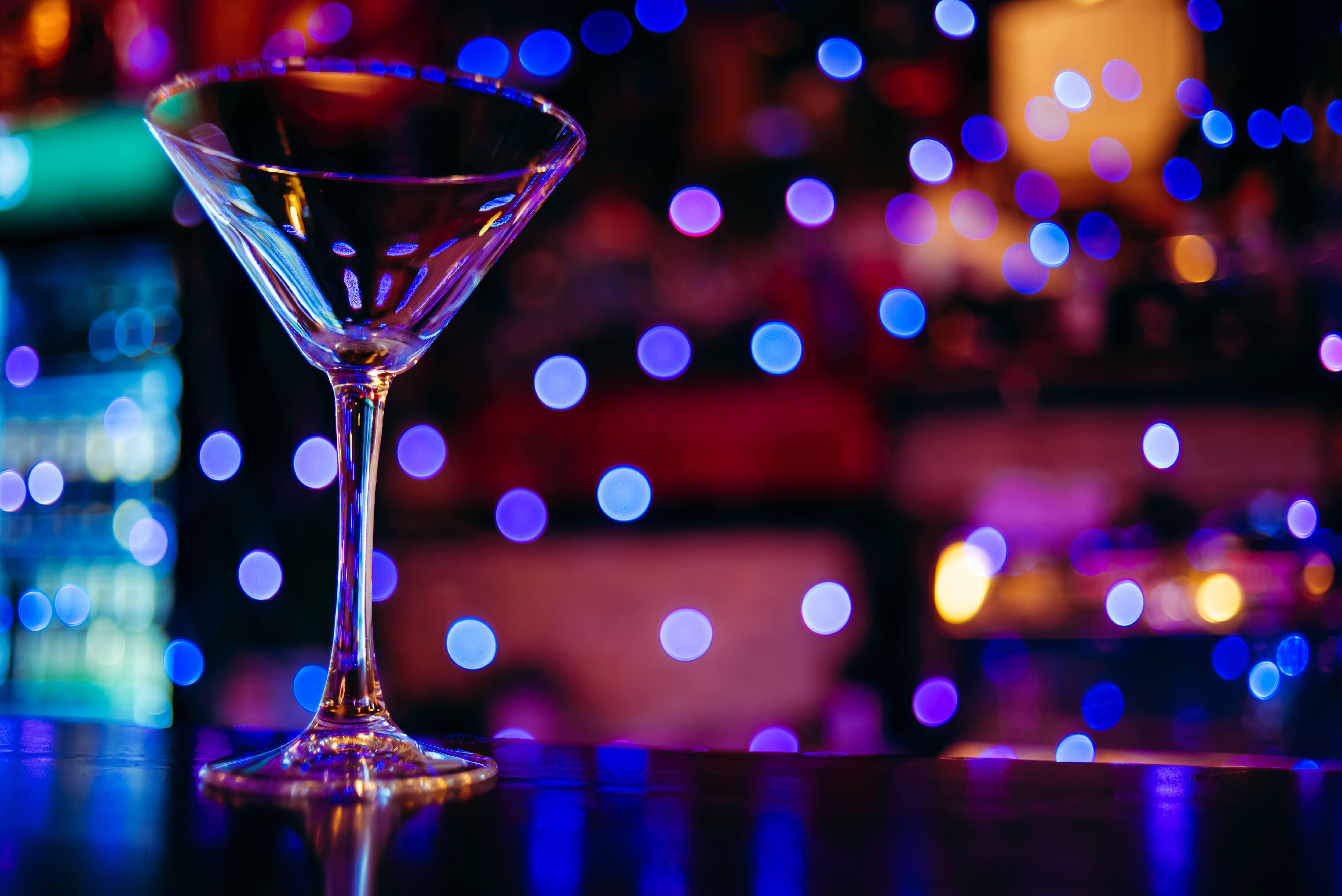 Big Pitcher in Bengaluru Best Spot to Hangout at Night in Bengaluru ...