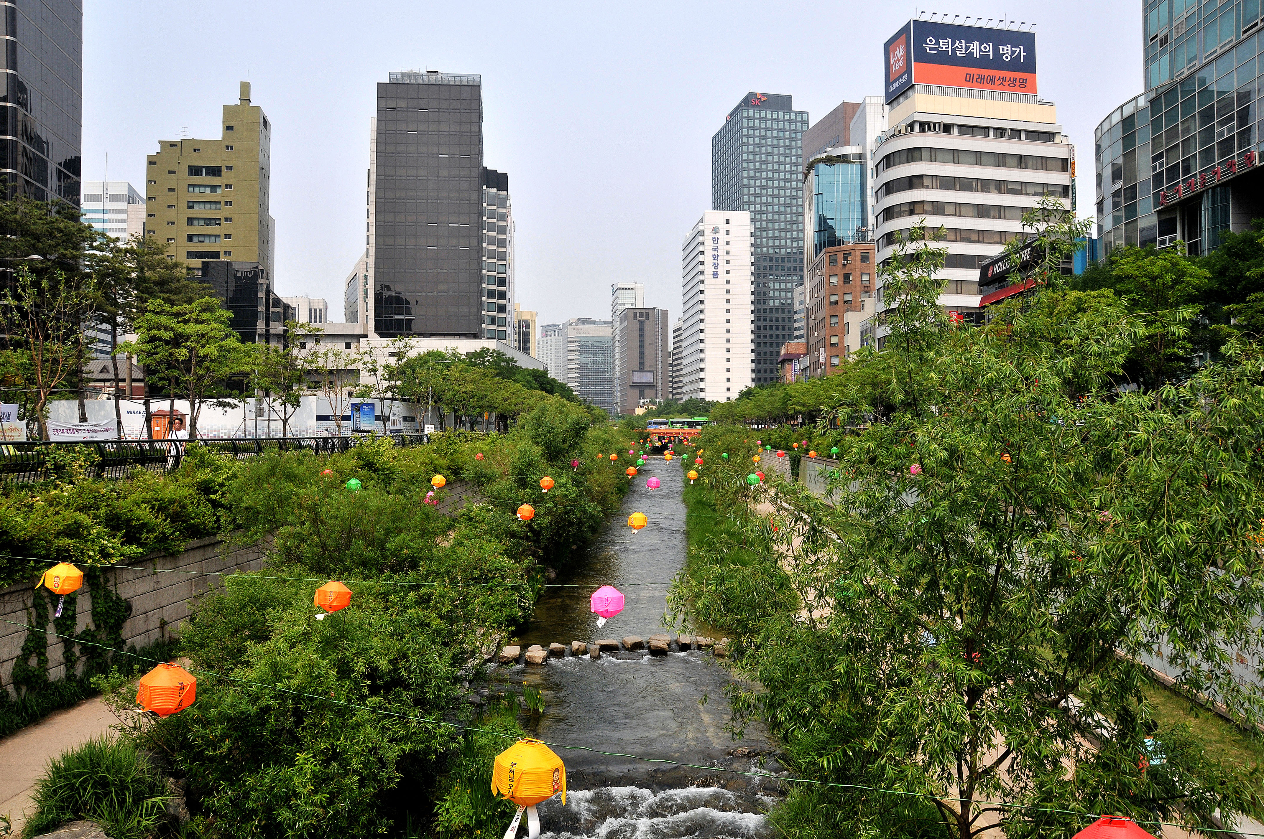 Walk Along Cheonggyecheon Stream in Seoul - Every Detail You Need to ... Walk Along Cheonggyecheon Stream in Seoul - Every Detail You Need to ...