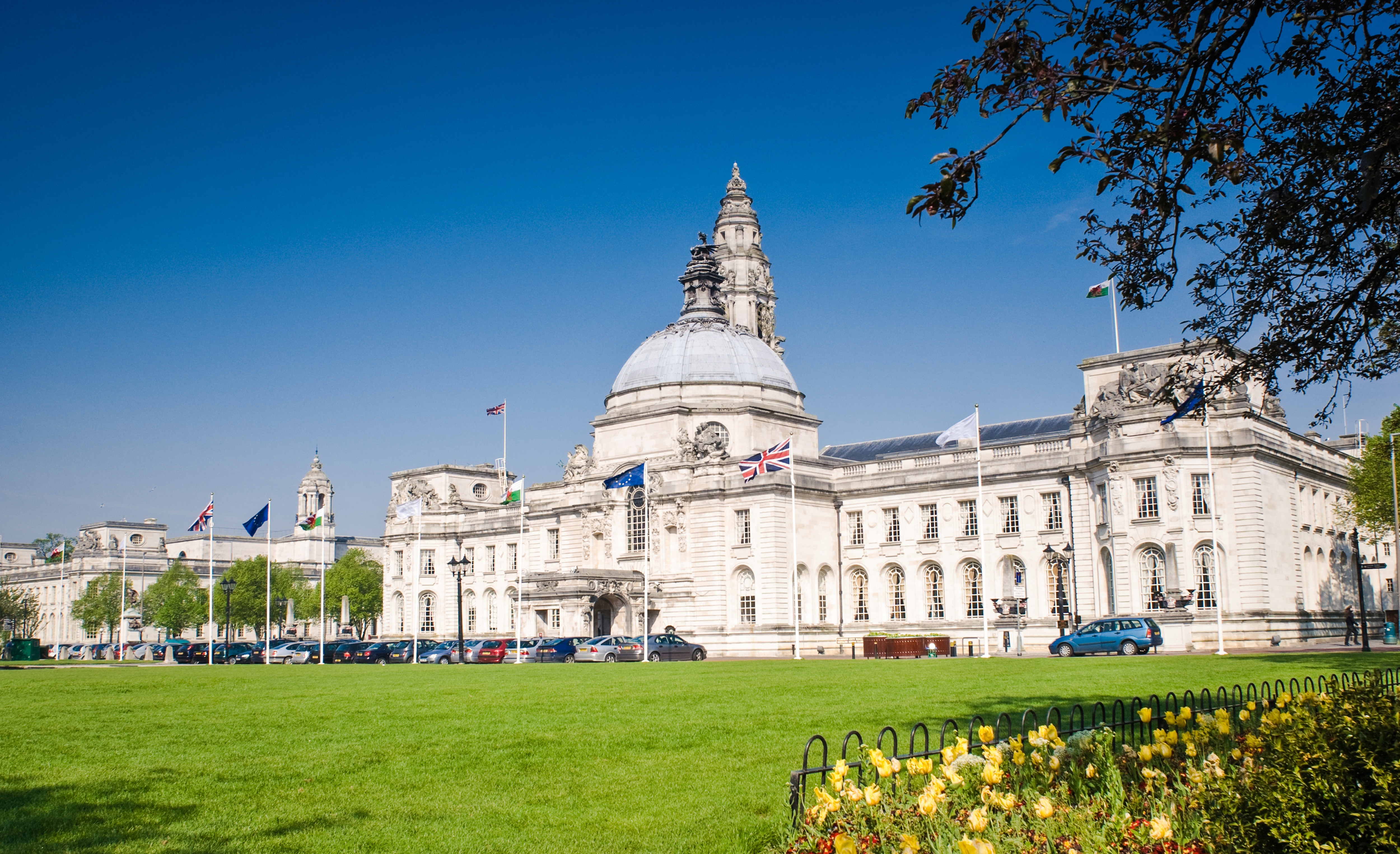 Cardiff Guide - Cardiff Tourism | Cardiff Travel Guide - Yatra.com