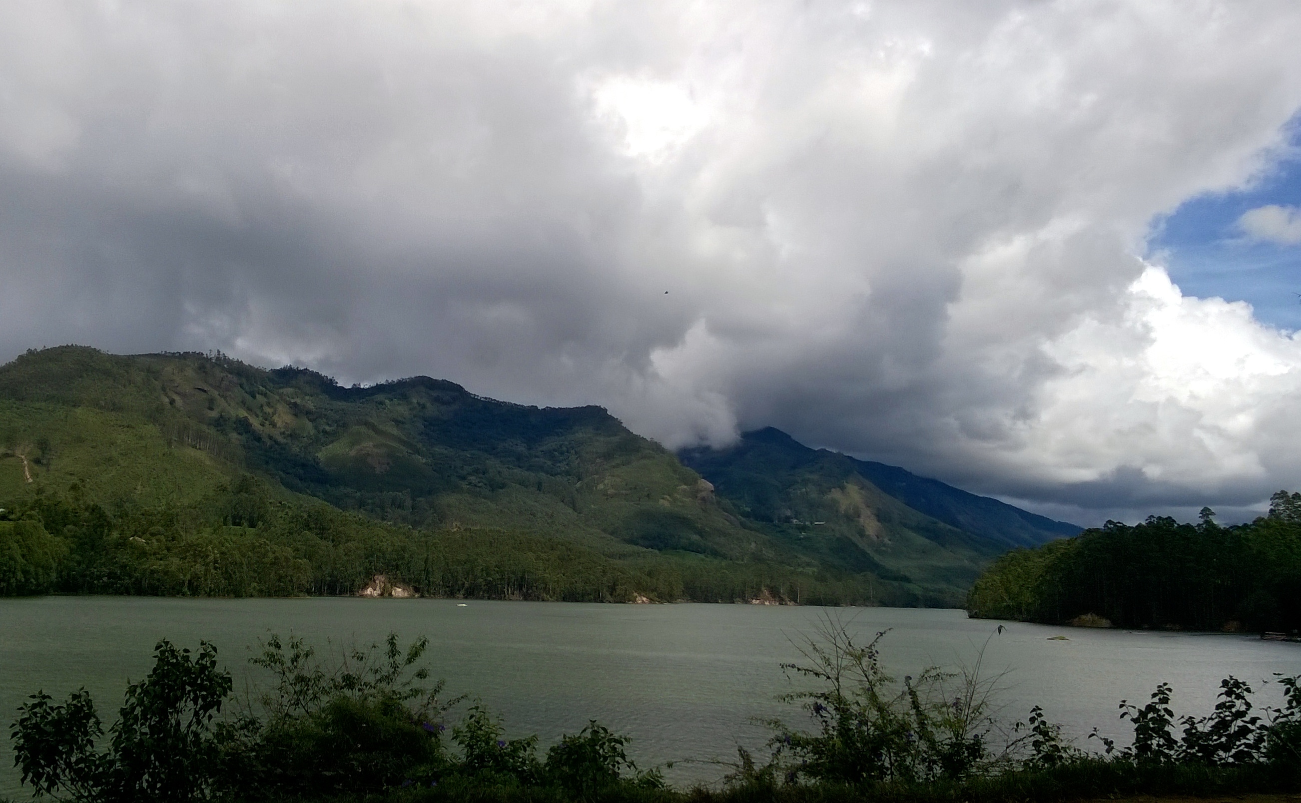 Kundala Dam Lake - One of the Top Attractions in Munnar, India - Yatra.com