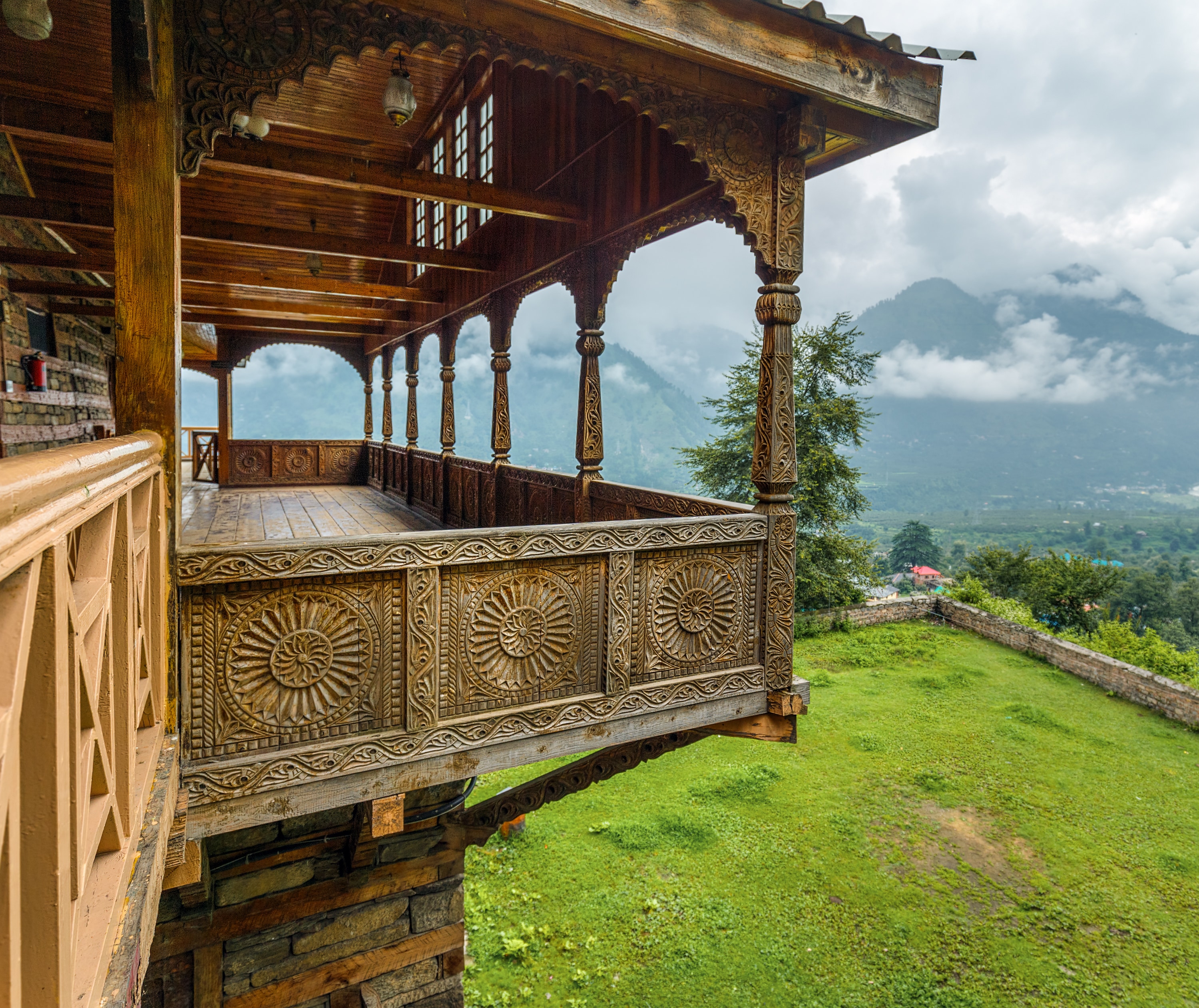 Naggar Castle - One of the Top Attractions in Manali, India - Yatra.com