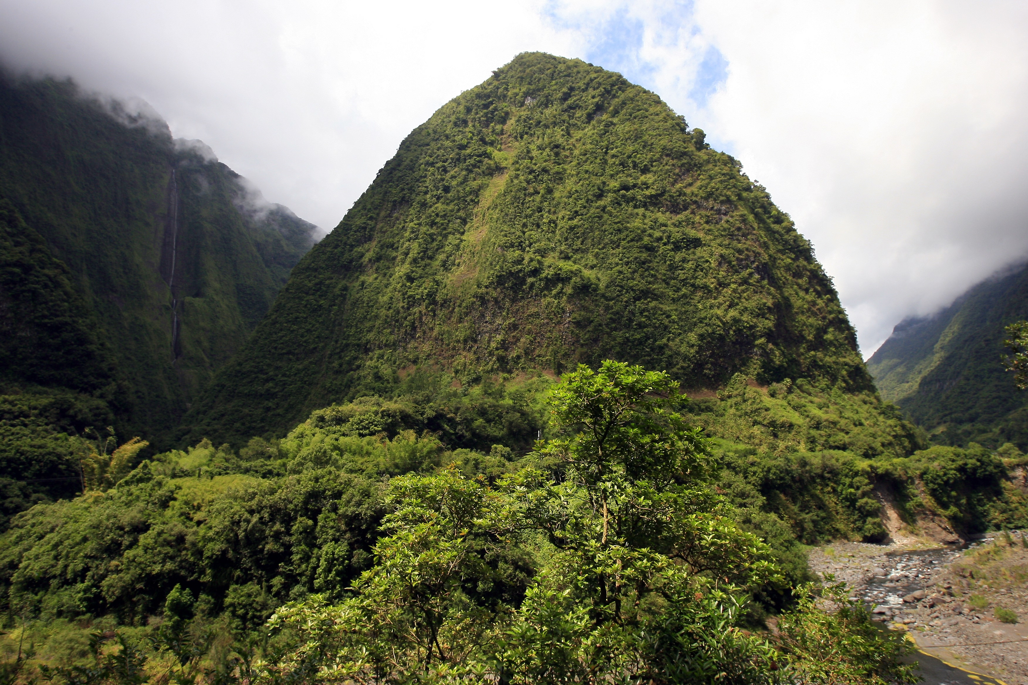 Reunion Island Tour Packages , get upto 30% Off on Reunion Island ...