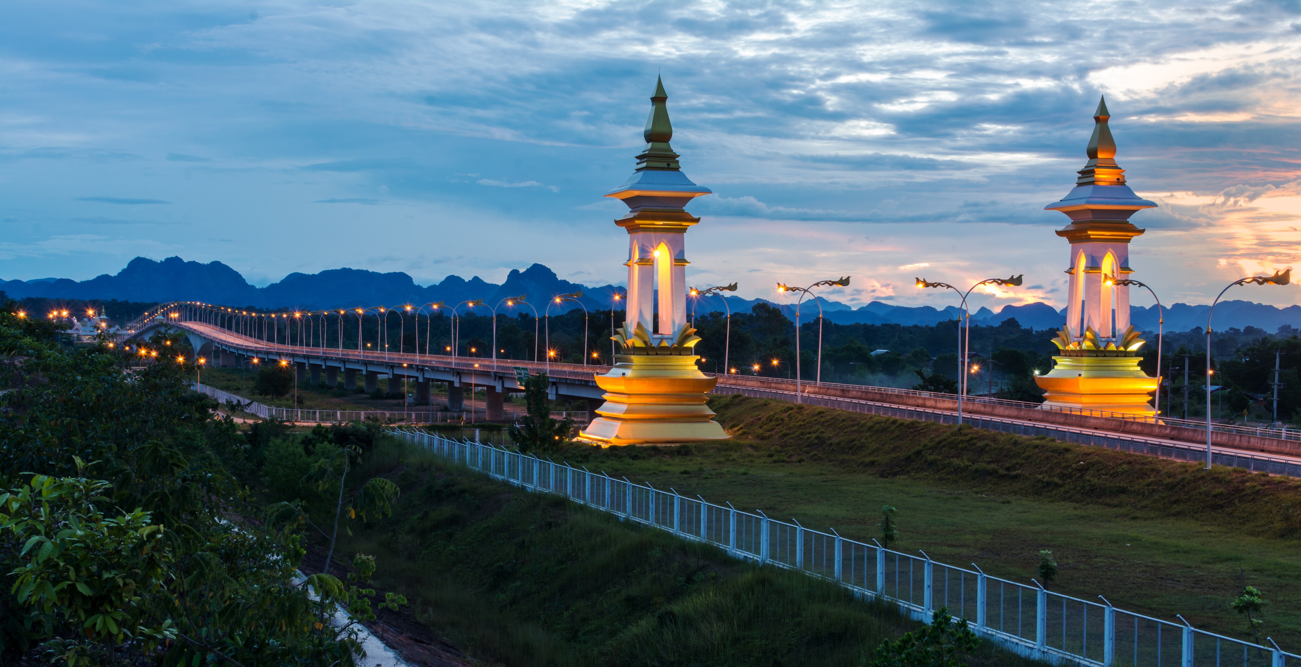 Adventure Activities, Things to Do, Places to Visit in Abroad