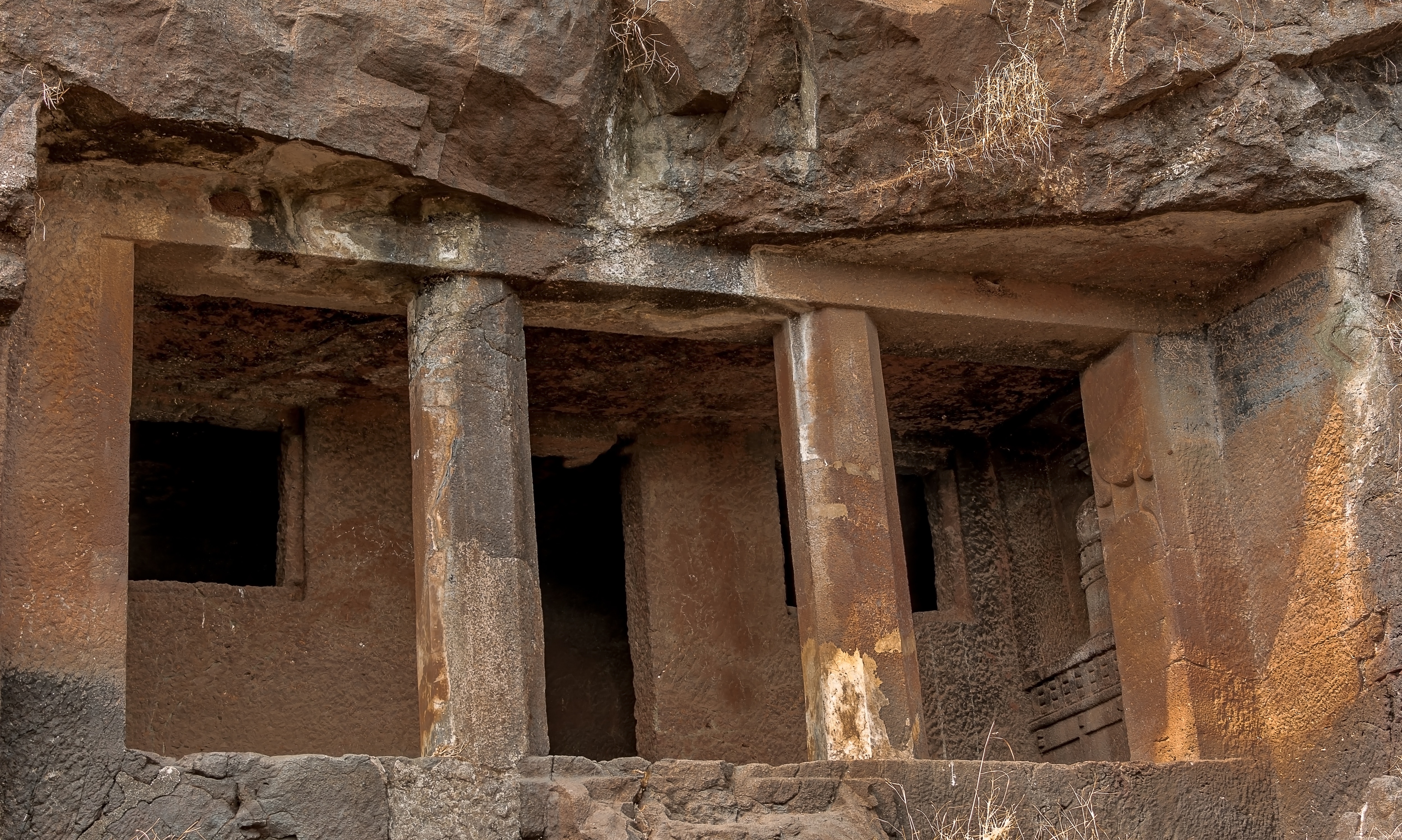 Mahad Tour Packages , get upto 30% Off on Mahad Packages Booking with Yatra
