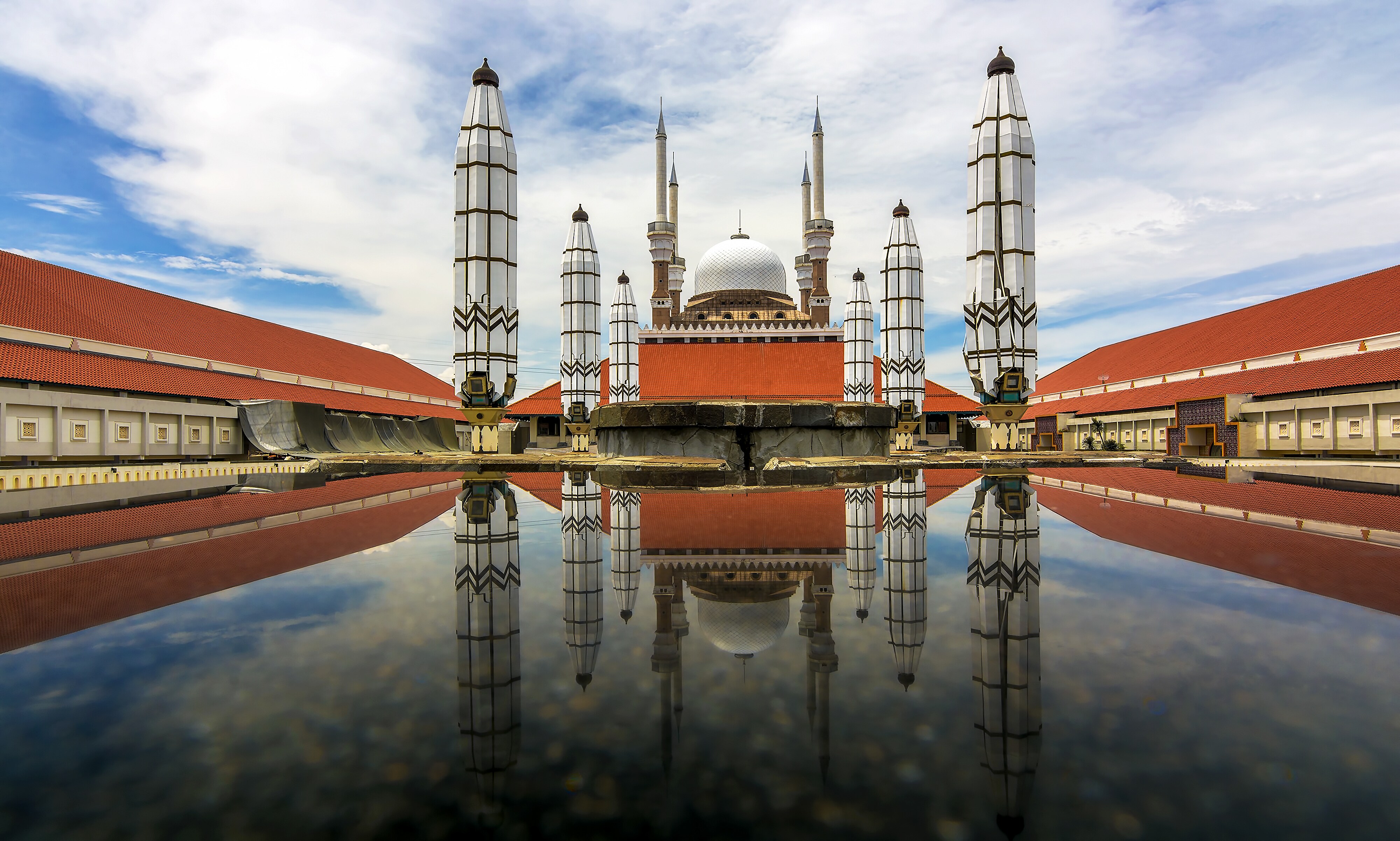 Adventure Activities, Things to Do, Places to Visit in Abroad